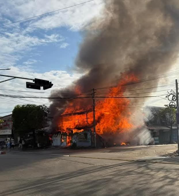 House fire destroys four houses in Myeik Township | Myanmar Digital News