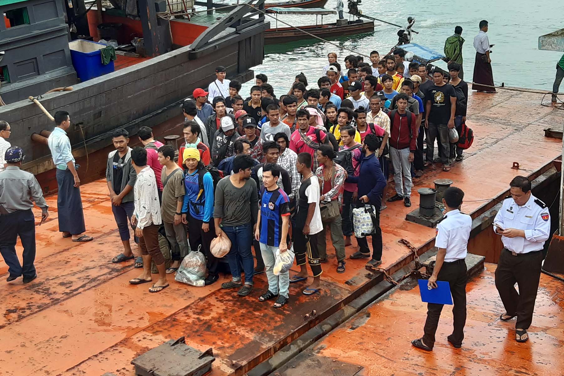 Undocumented Myanmar workers repatriated from Thailand | Myanmar ...