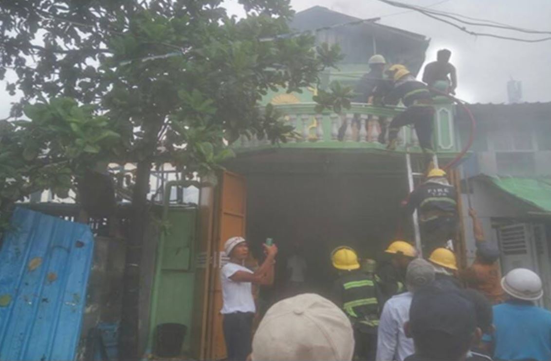 Three houses burned to ashes in Pyigyidagun fire | Myanmar Digital News