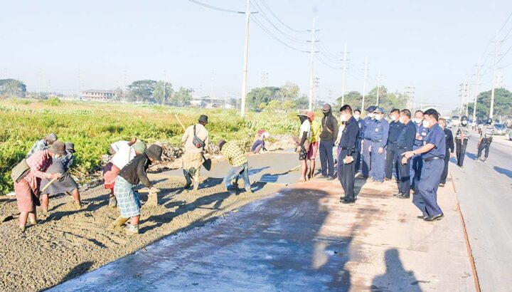 YCDC Chairman inspects development activities in Dagon Myothit ...