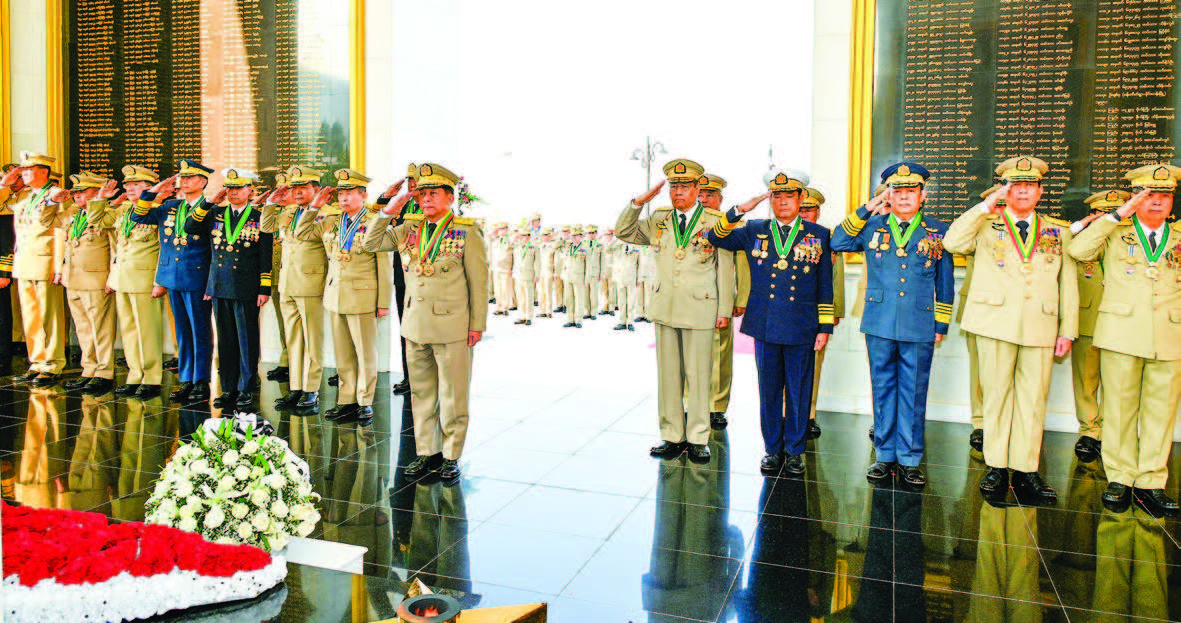 SAC Chairman, senior military officers pay tribute at Memorial to ...