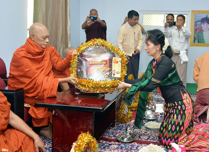 State Counsellor donates Waso robes, inaugurates new school building in ...